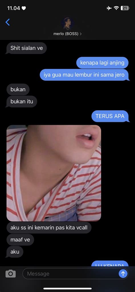 Honey On Twitter Markhyuck Two Tweets Au Merlo Have Secret Love Rest Room Cw
