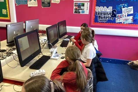 Coding Workshop At Rayner Stephens Part 2 Broadbent Fold Nursery