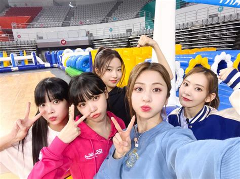 익스트림무비 르세라핌 아이돌 출발 드림팀