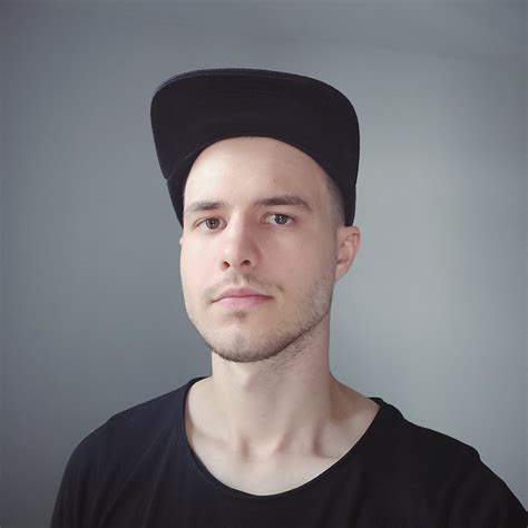 Paweł Trysła Medium