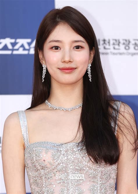 송혜교‧수지 둘이 합쳐 3억5천…주얼리도 미모도 억 소리나네[이슈s]