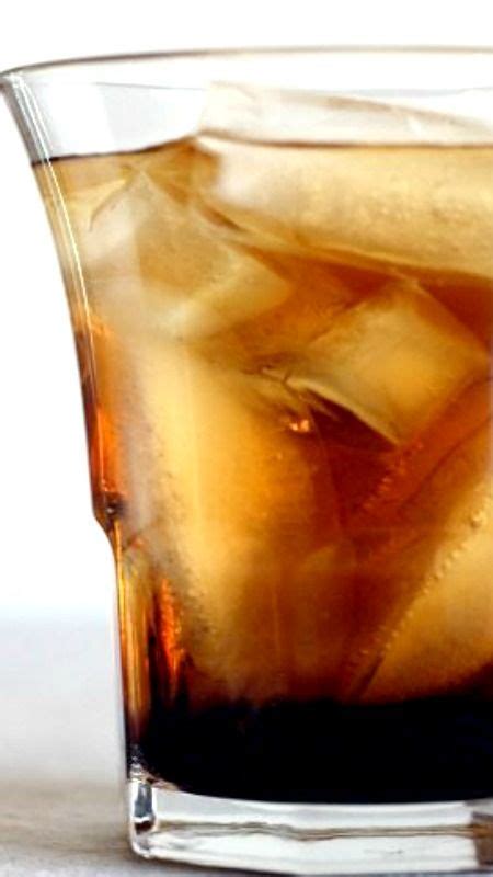 Black Russian Recipe ~ vodka and Kahlua, or other coffee flavored ...