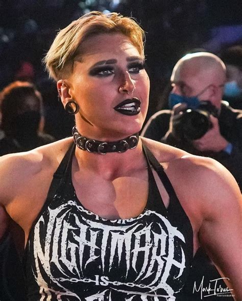 Wwe No Makeup Photoshoot Artofit