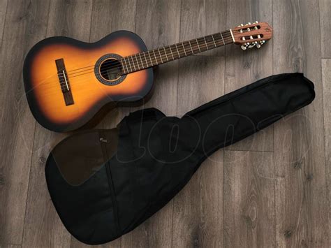 Flight C-120 SB klasična gitara + torba