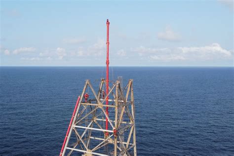 Masterpiece In Offshore Lifting