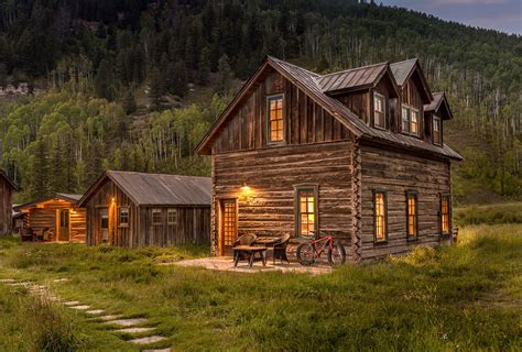 The Remarkable History Of Dunton Hot Springs — By Tablet Hotels