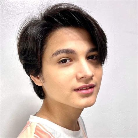 Watch Expensive Candy 2022 Full Movie Free Online Plex