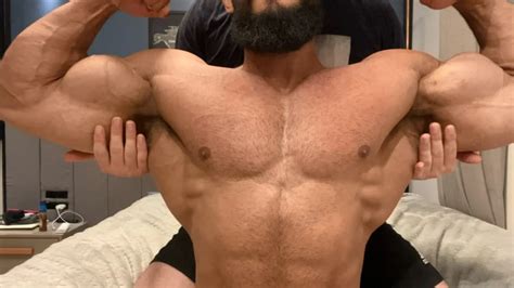 Alpha Sex Hairy Muscle Worship