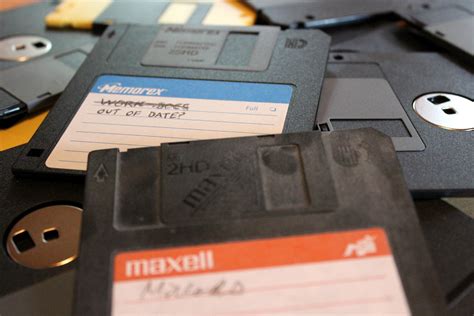 Why The Floppy Disk Is Still Used Today Digital Trends
