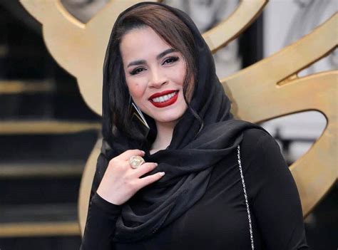 ملیکا شریفی نیا ازدواج کرد اولین عکس هدیه همسر ملیکا شریفی نیا به