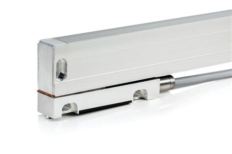 Linear Encoder Model L18