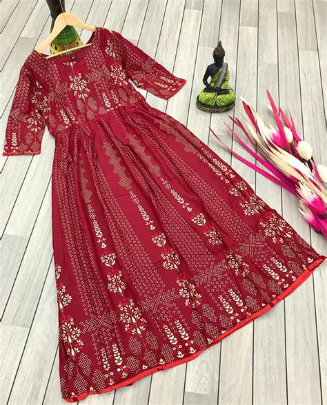 Luc Bug Fashion ♥️ Luc Bug Fashion ♥️ Available