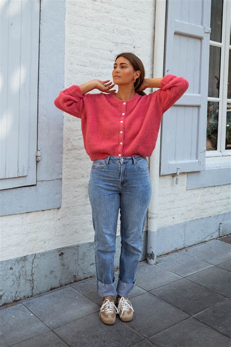 Raspberry Harris Cardigan Easy Clothes North America