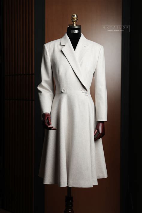 Hk테일러 목동본점 오트밀 컬러 플란넬 맞춤원피스 ⠀ 겨울원단 플란넬 일반 정장 원단보다 두꺼워서