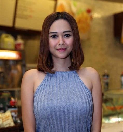 Aura Kasih Buka Bukaan Soal Ukuran Dada Ternyata Laman 2 Fajar