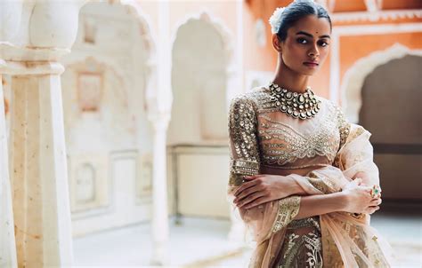 Wallpaper Girl Hot Sexy Fashion Eyes Smile Beautiful Figure For