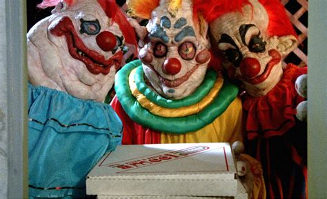Review Killer Klowns From Outer Space 1988 The Movie Buff