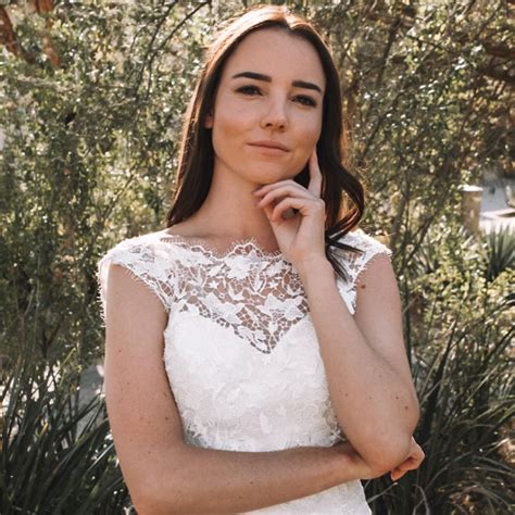 Sharliz | Atari's House of Bridals