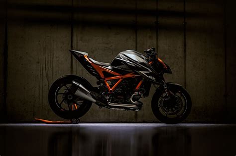 KTM 1290 Super Duke RR 2023 Present Specs Performance Photos