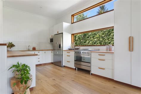 Where Are Brad And Lara From The Block Now