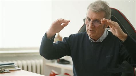 По следите на здравната реформа с проф Христо Хинков Youtube