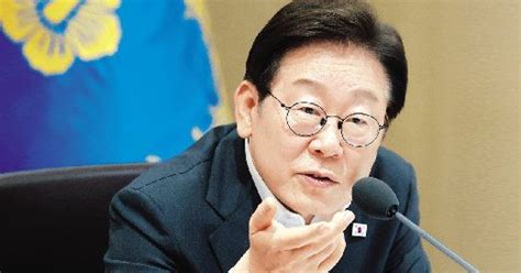 해답을 얻기 위한 물음표 이 대통령의 질문 화법