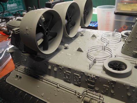 1 110 Zubr Class Lcac Hovercraft