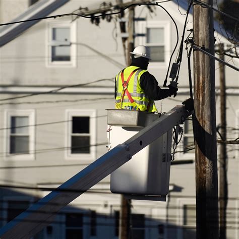 Stay Safe Stay Connected How A Dispatch Monitoring Centre Supports Lone Workers
