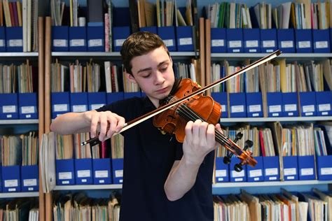 Musique Le Jeune Ivan Maciuca Obtient Un Prix Prestigieux Saint