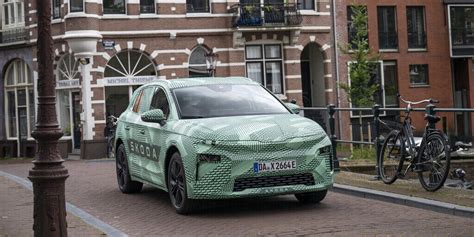 Škoda Elroq Доаѓа на есен • Avto Magazin Krumislav Barzov Msc