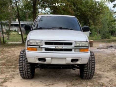 2003 Chevrolet S10 Wheel Offset Super Aggressive 3 5 Suspension Lift 6 802757 Arkon Off Road