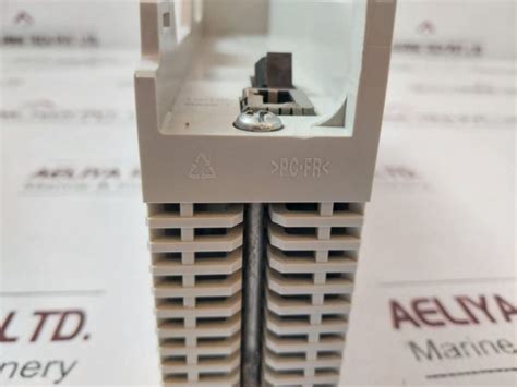 Schneider 140NOE77101 Ethernet TCP IP Network Module