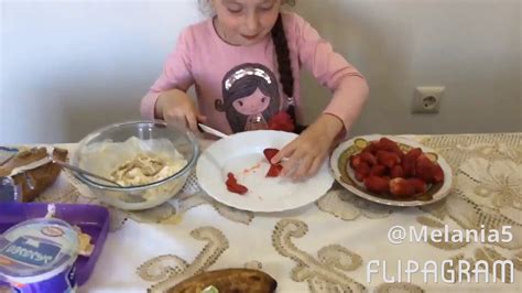 ნაყინი მარწყვით ბანანით Coocking Ice Cream With Banana And Strawberries Youtube