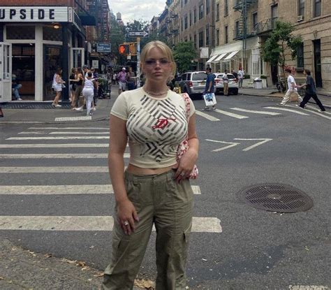 [2b2h] Cant Hide Those R Politecurves