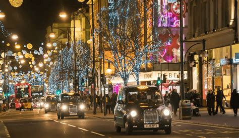 The Importance Of Pre Booking Cabs During Festive Period London Black