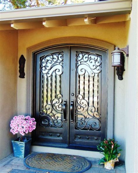 ديكورات ابواب خارجية فخمة للفلل لا تفوتك Iron Doors Wrought Iron