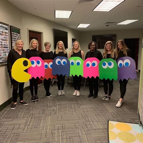 15 Awesome Group Halloween Costumes For Work Momooze Com Artofit