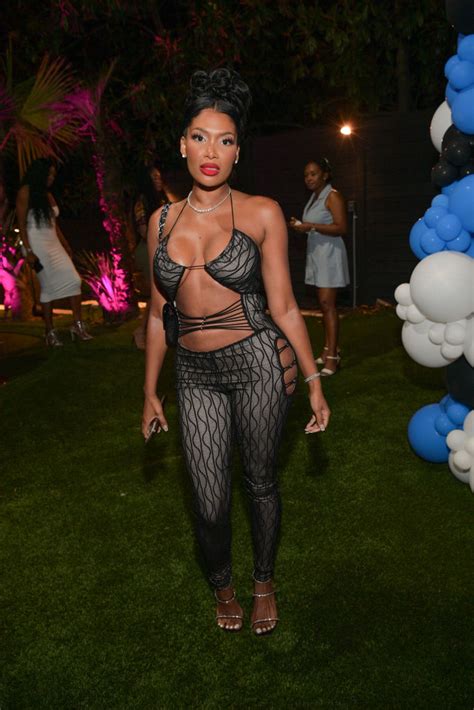 New Atlanta Housewife Brit Eady Seen Out Looking Like A Model