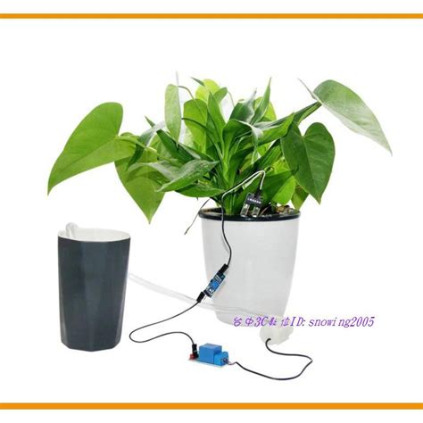 植物 自動澆水 自動噴水系統 土壤濕度檢測 自動控制 水泵抽水 自動澆花 自動灌溉 自動澆水套件 diy arduino 蝦皮購物