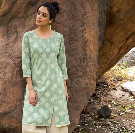 Salwar Kameez Neck Designs With Laces