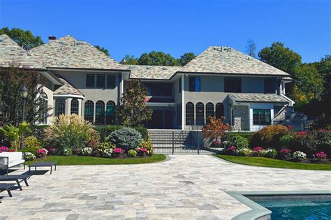 Jordan Belforts Former Long Island Mansion Has Sold