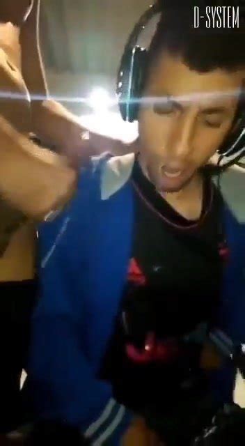 Gozando Na Cara Do Namorado Gamer Gozando Na Cara Do Namorado Gamer