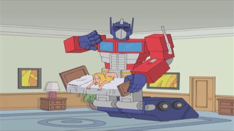 Seth Macfarlane S Cavalcade Of Cartoon Comedy Sex With Optimus Prime Seth Macfarlane Image