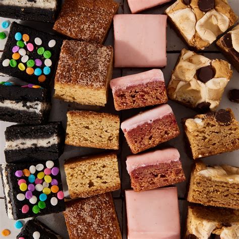 Blondery Exclusive 24 Piece Blondie Set 3 Flavors Food52 On Food52