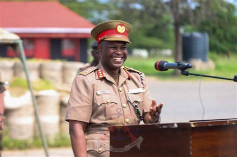 Deputy Commander Kenya Army Receives Kdf Troops From Drc Ministry Of