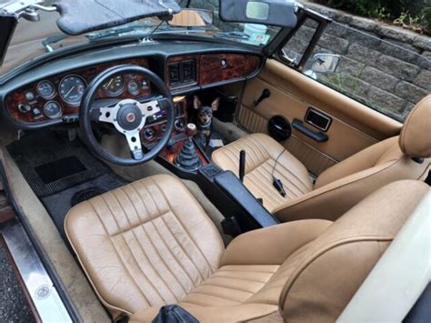 1980 Mgb With Spoiler And Custom Wood Dash For Sale