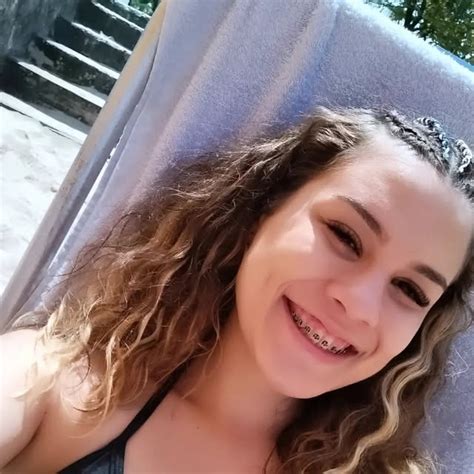 Lana Dias Lanaa Rayane Threads Say More