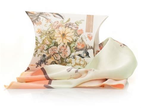 Solo Boxes საახალწლო სასაჩუქრე ყუთები თქვენი ძვირფასი ადამიანებისთვის At