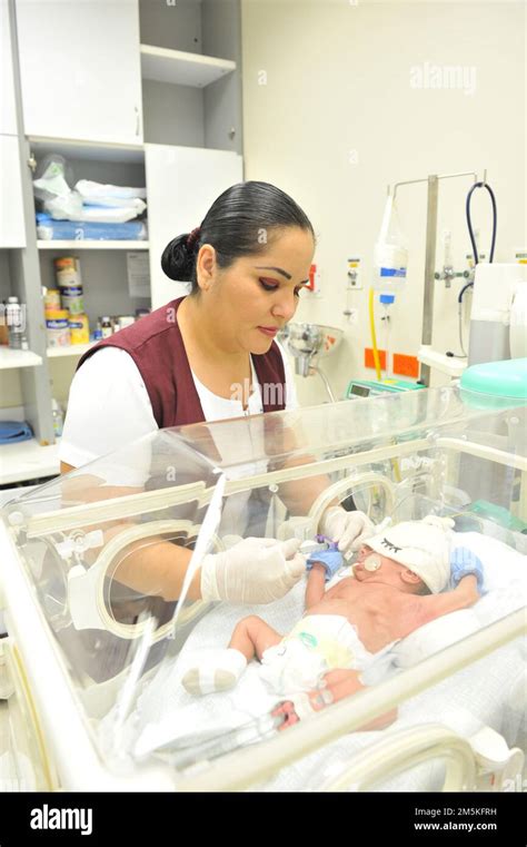 Medico Enfermera Enfermera How To Become A Neonatal Intensive Care