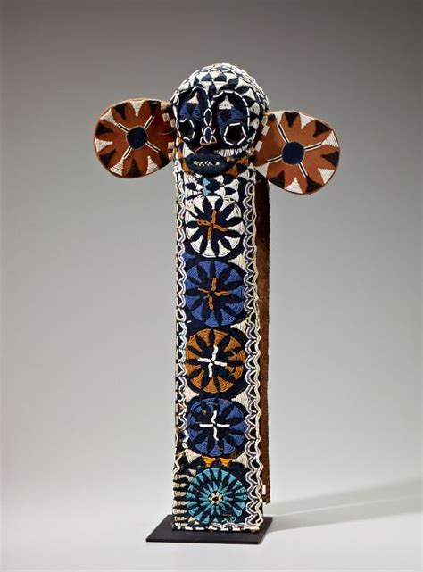 Iris And B Gerald Cantor Center For Visual Arts At Stanford University Queen Art African Art